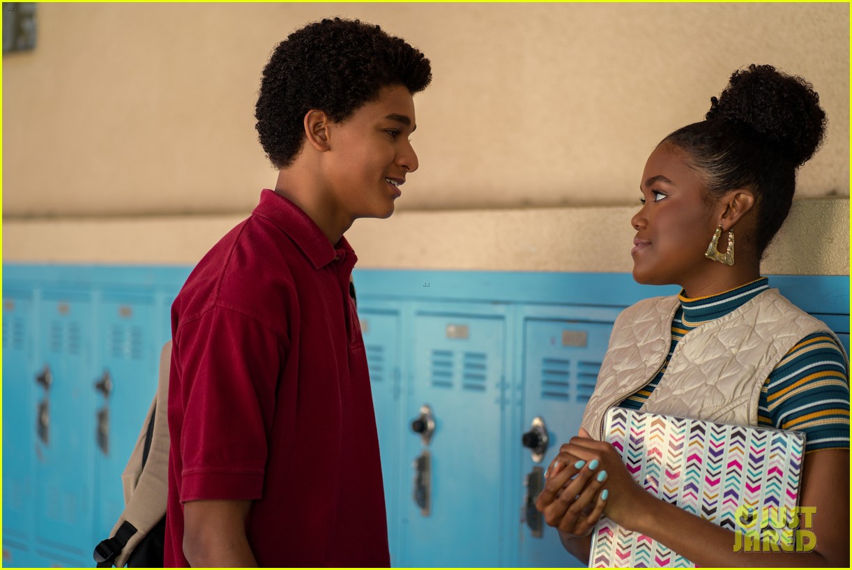 Netflix Debuts First Look At Colin Kaepernick Series, 'Colin In Black ...