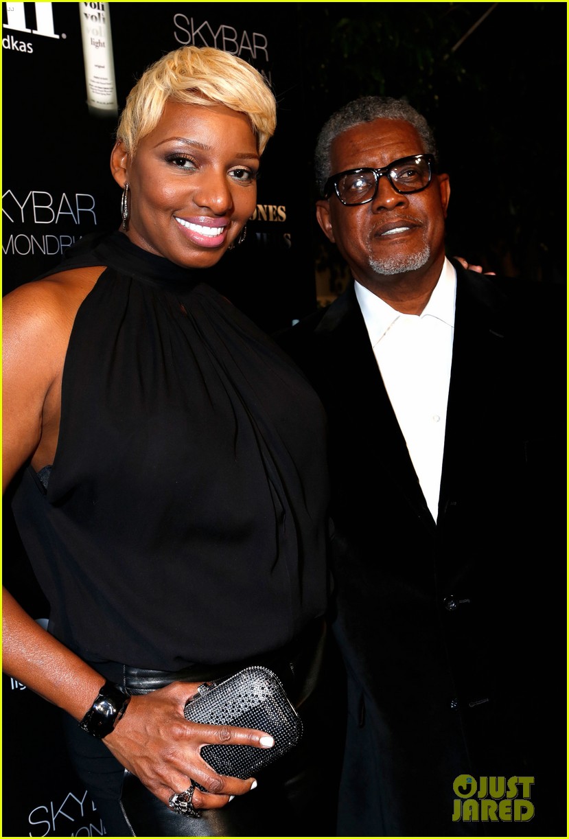 Nene Leakes Says Husband Gregg is 'Transitioning to the Other Side' in ...