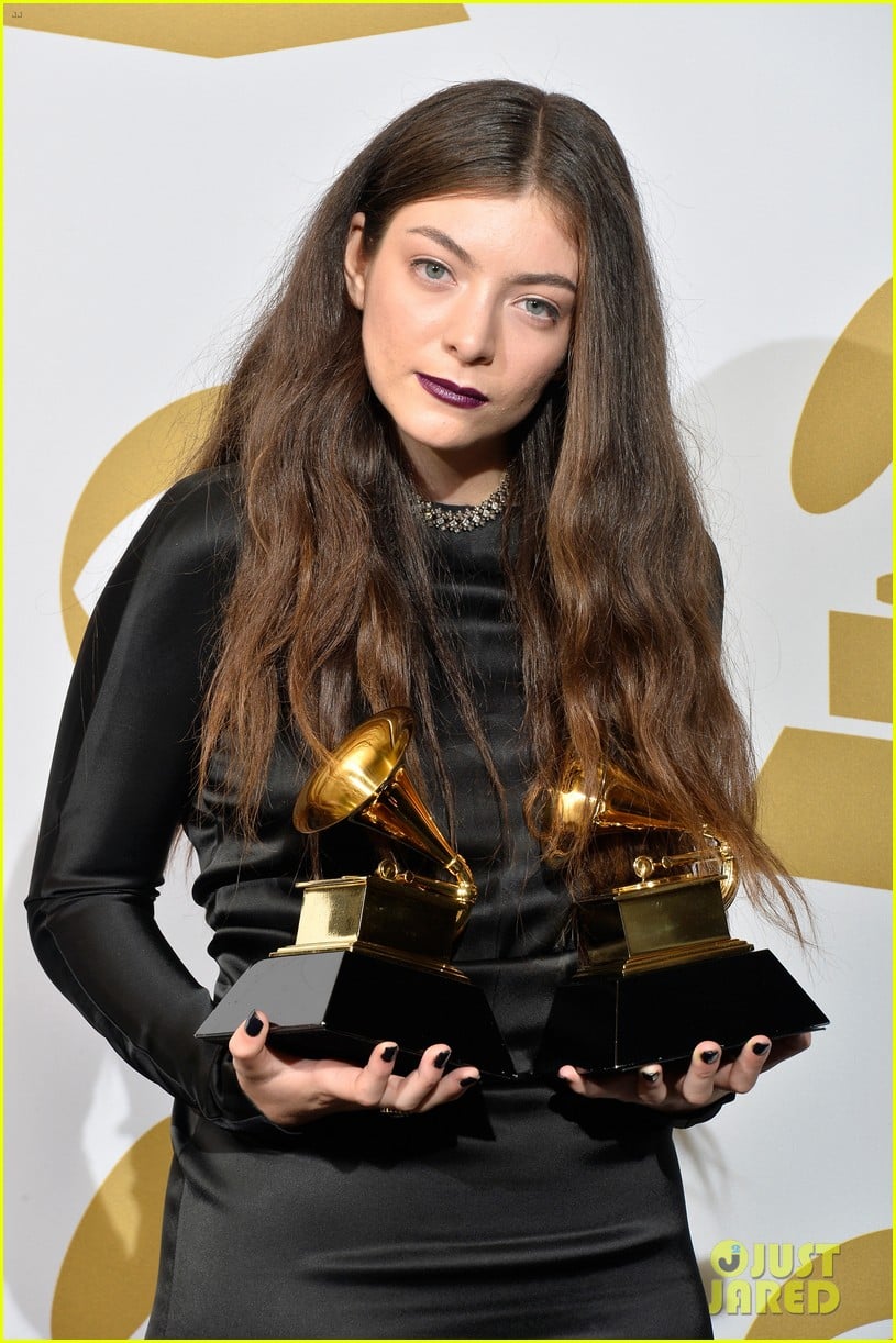 Lorde Reveals What She Really Thinks of Her Debut Album Now: Photo ...
