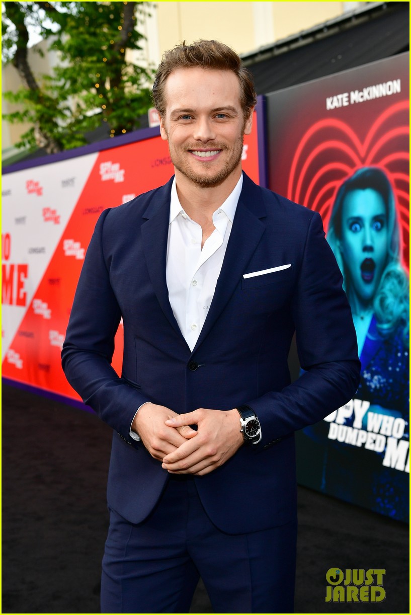 Sam Heughan Shows Off His Impressive Strength in a Fitness Selfie ...