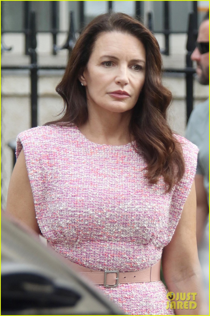 Sarah Jessica Parker & Kristin Davis Coordinate in Pink Outfits For ...
