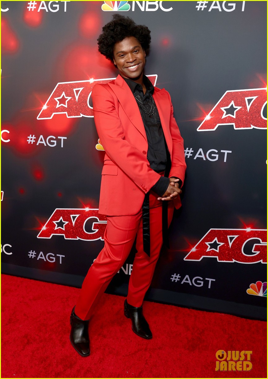 Sofia Vergara & Heidi Klum Rule The Red Carpet At 'AGT's First Live Show: Photo 4602810 | Heidi ...