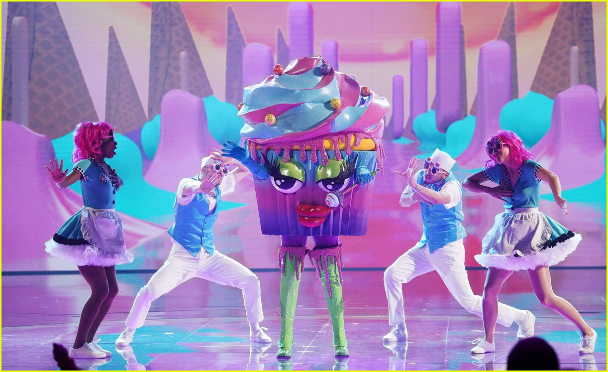 Who is Cupcake on 'The Masked Singer' Season 6? Spoilers, Clues ...