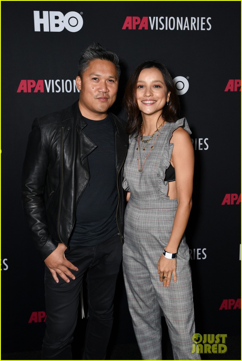Jamie Chung & Daniel Dae Kim Hug It Out During HBO's APA Visionaries ...
