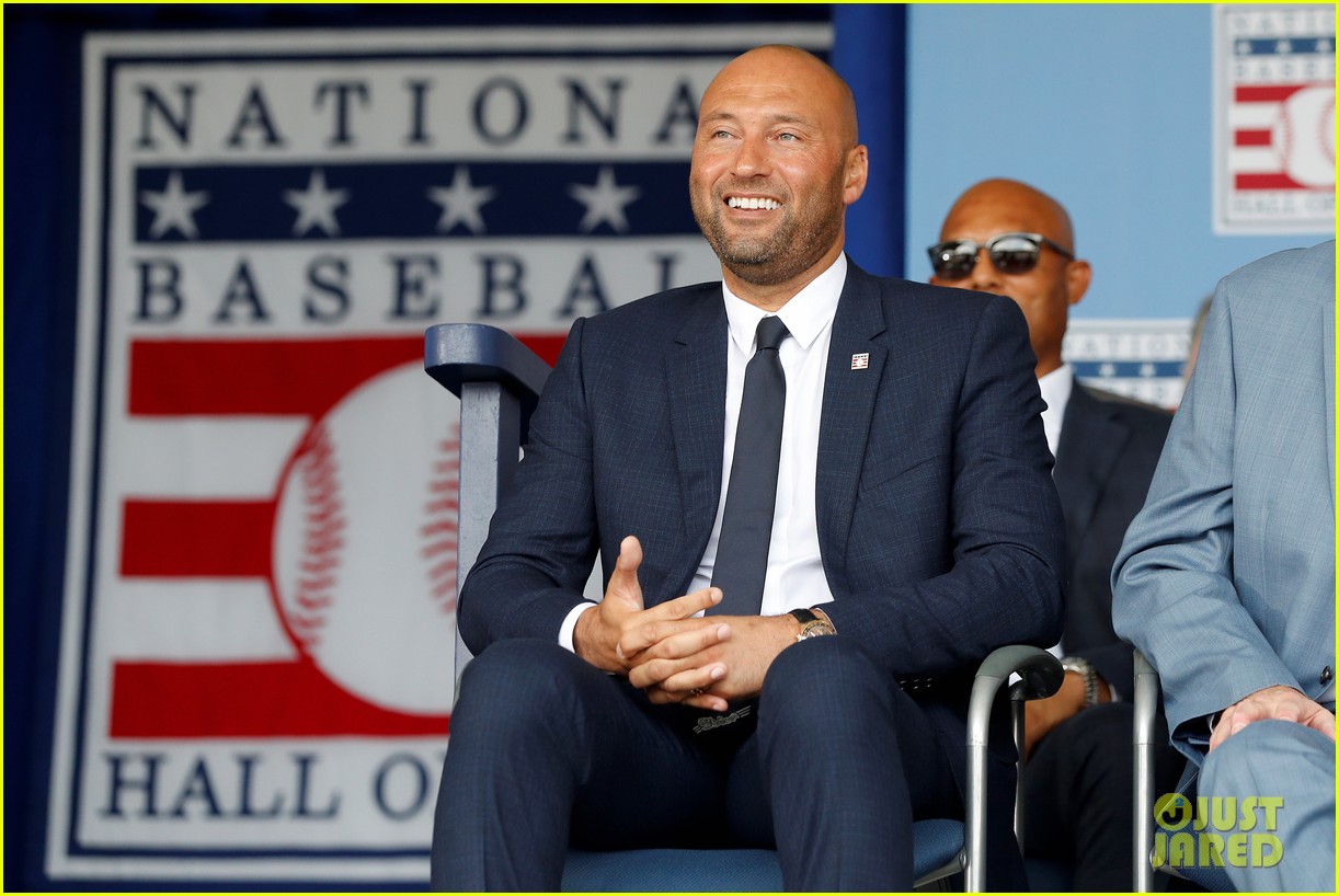 Derek Jeter is Supported by Wife Hannah Jeter & Daughters Bella & Story ...