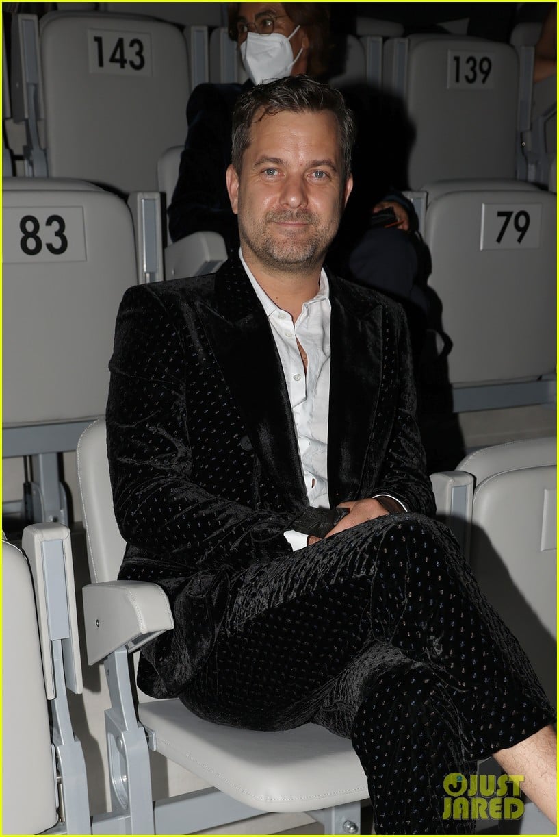 Joshua Jackson & Jodie Turner-Smith Spotted on Date Night in Milan ...