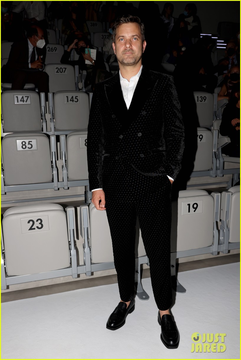 Joshua Jackson & Jodie Turner-Smith Spotted on Date Night in Milan ...