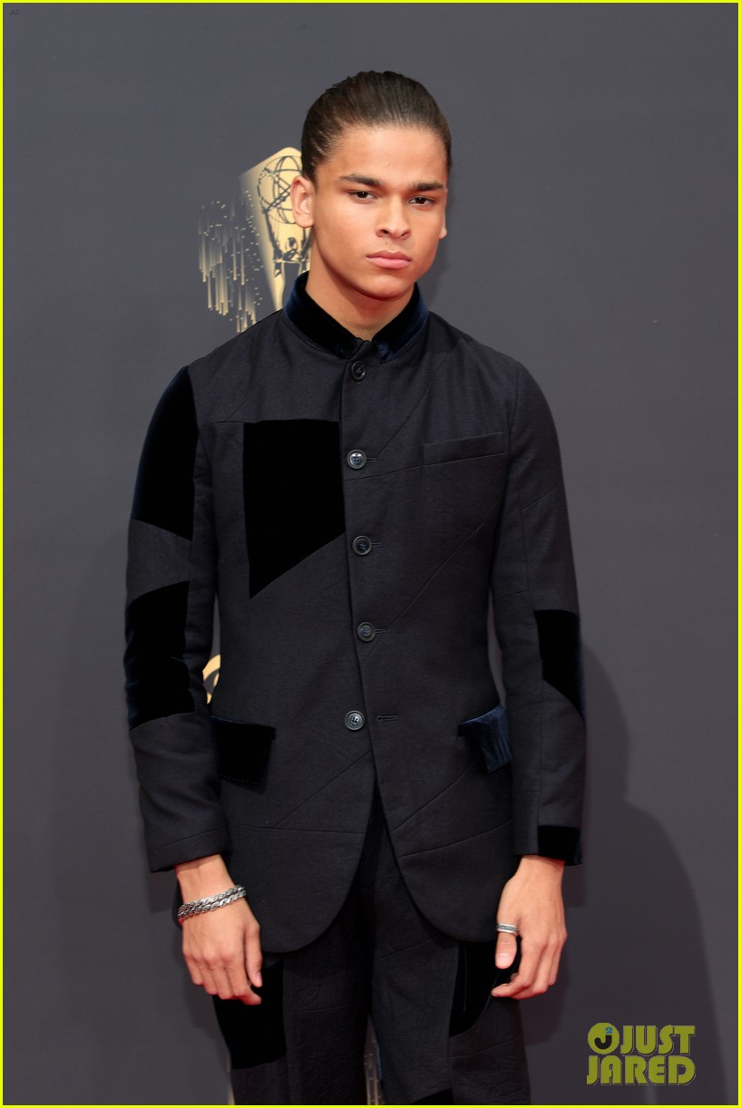 'Reservation Dogs' Stars D'Pharaoh Woon-A-Tai, Devery Jacobs & Paulina ...