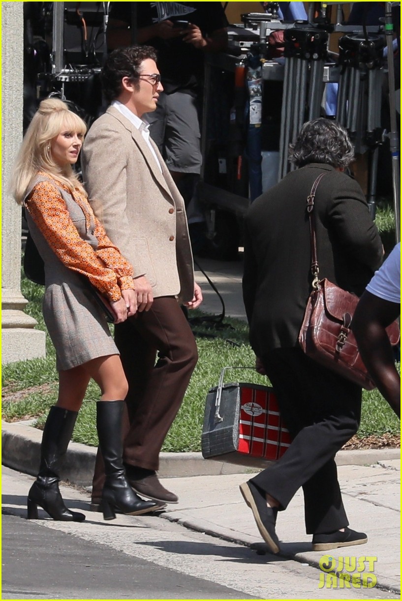 Miles Teller & Juno Temple Get Into Character Filming 'The Godfather ...