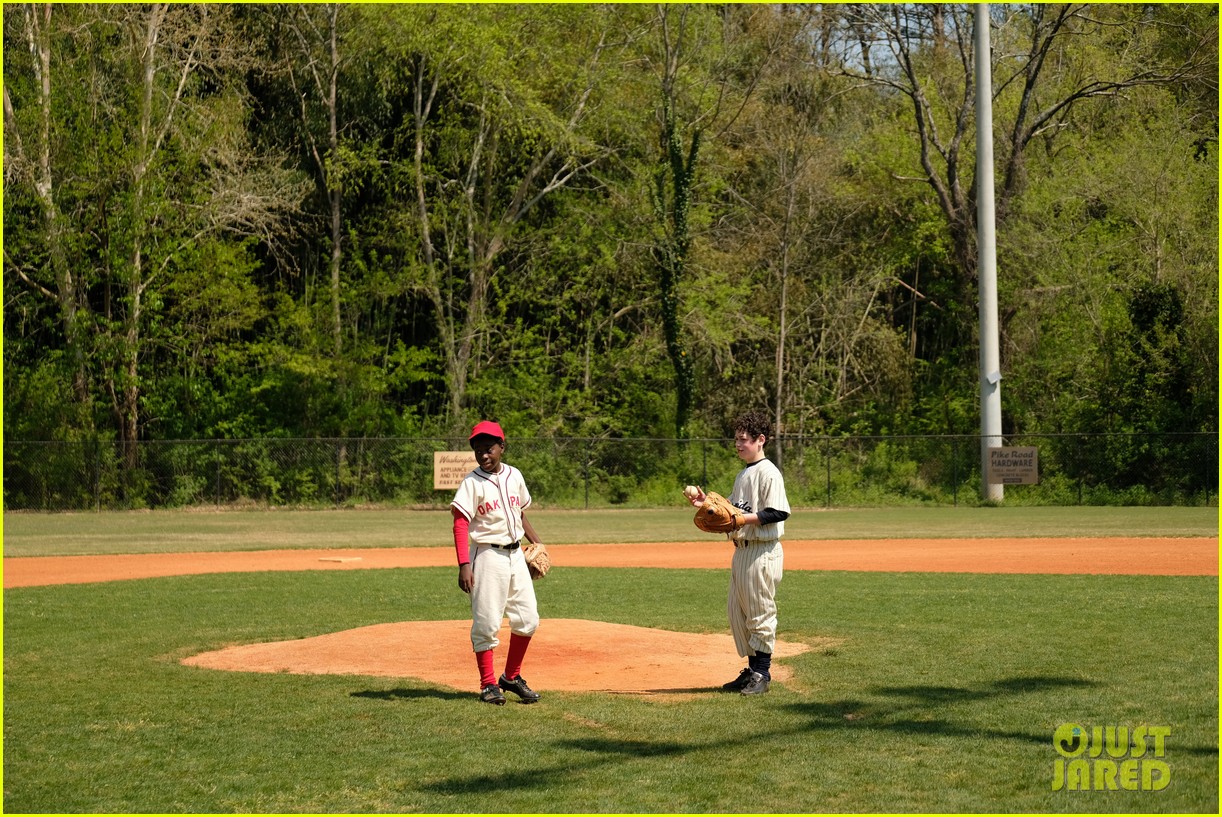 ABC Brings Back 'The Wonder Years' Tonight - Meet The Full Cast!: Photo ...