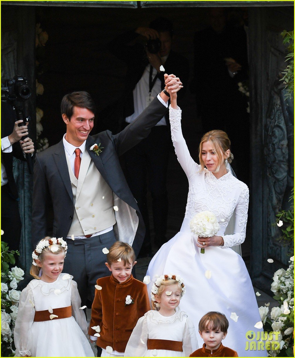 Photo: alexandre arnault wedding photos 08 | Photo 4646640 | Just Jared ...