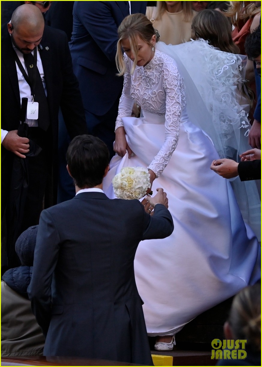Photo: alexandre arnault wedding photos 77 | Photo 4646751 | Just Jared ...