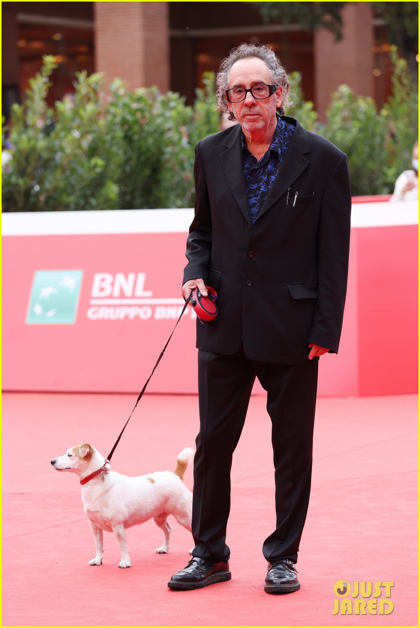 Tim Burton Makes Rare Public Appearance With His & Helena Bonham Carter ...