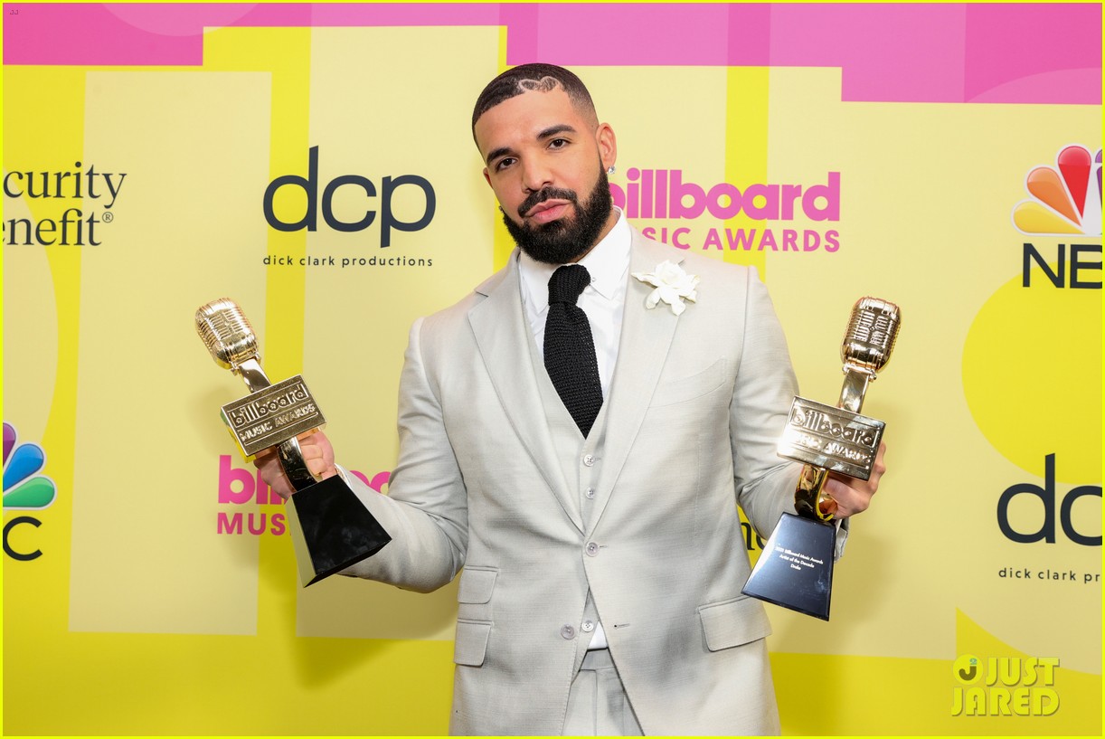 Drake Returns to No. 1 on Billboard 200 With 'Certified Lover Boy ...