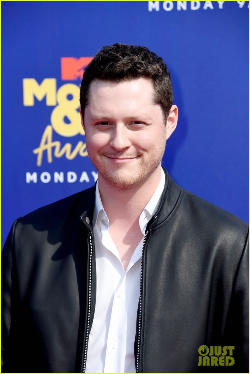 'Schitt's Creek' Star Noah Reid to Replace Armie Hammer in Broadway ...