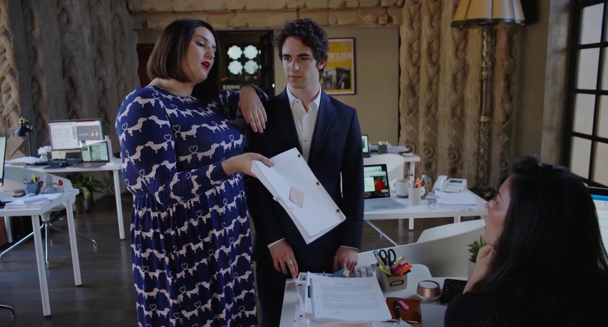 Photo: olivia munn violet trailer stills 11 | Photo 4638333 | Just ...