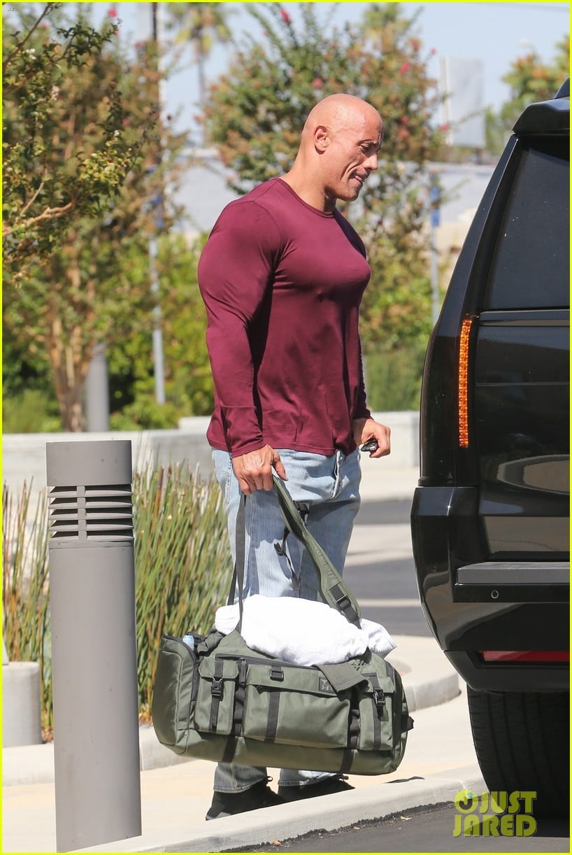 Dwayne Johnson Heads Home After His Morning Workout: Photo 4637763 ...