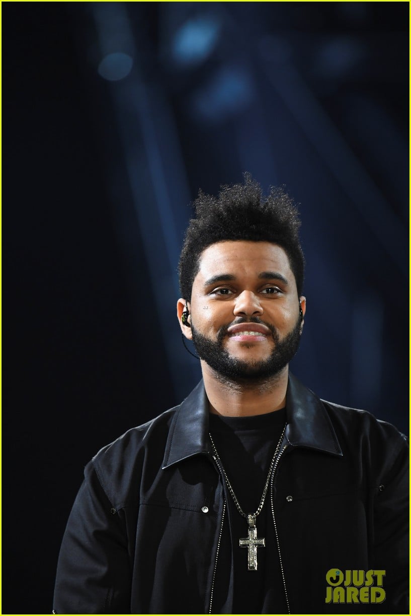 The Weeknd Reschedules His 'After Hours' Tour Dates to Summer 2022 ...
