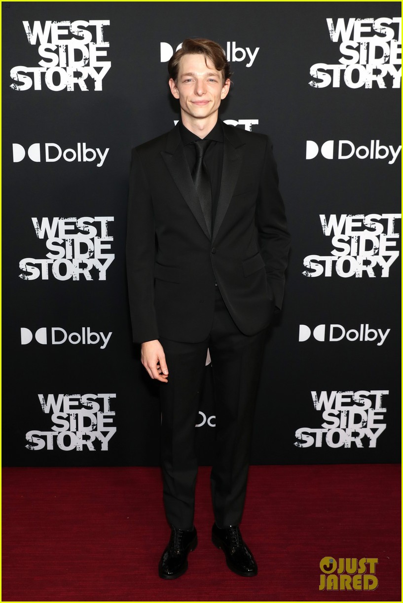 'West Side Story' Actors Mike Faist & David Alvarez Suit Up at NYC ...