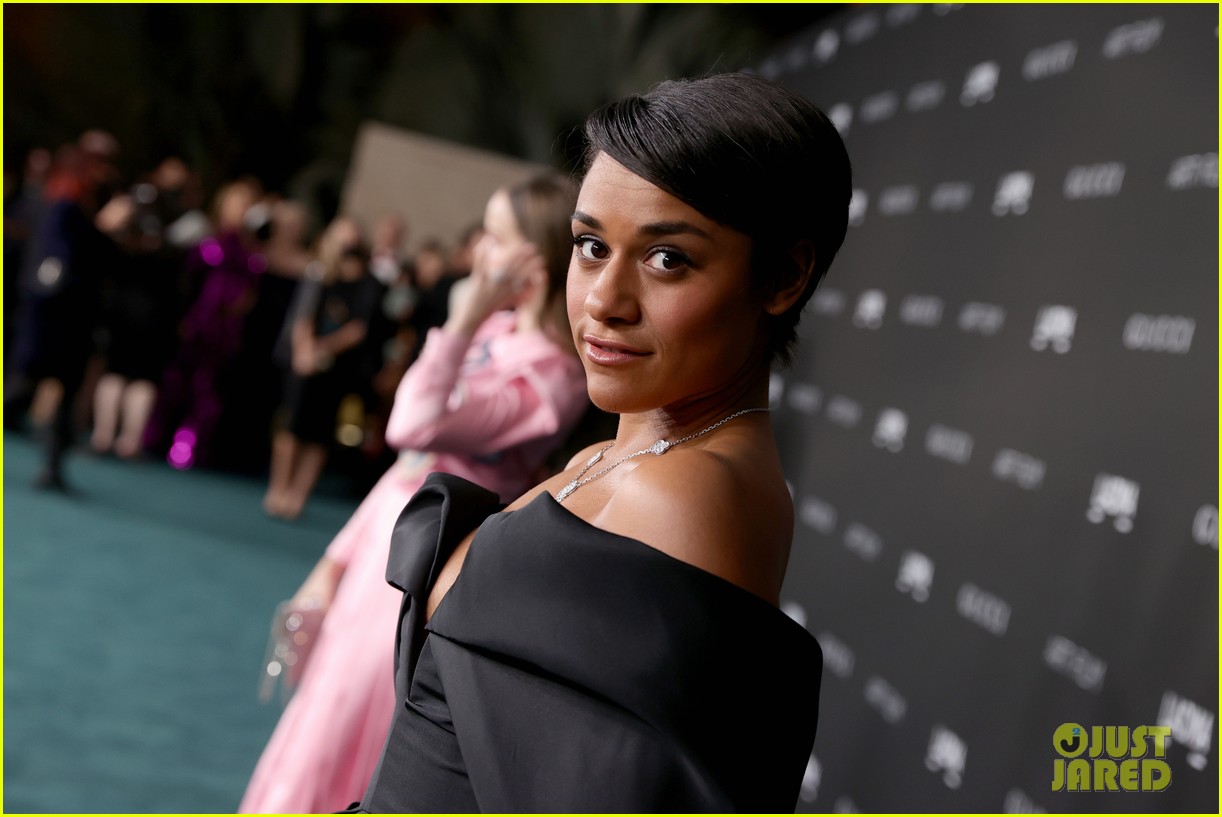 Hailey Bieber & Elle Fanning Go Glam for LACMA Gala 2021: Photo 4656073 ...