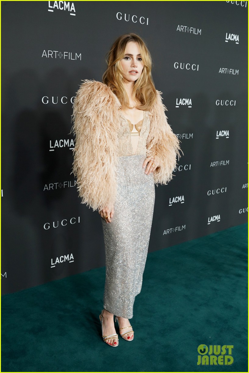 Hailey Bieber & Elle Fanning Go Glam for LACMA Gala 2021: Photo 4656095 ...