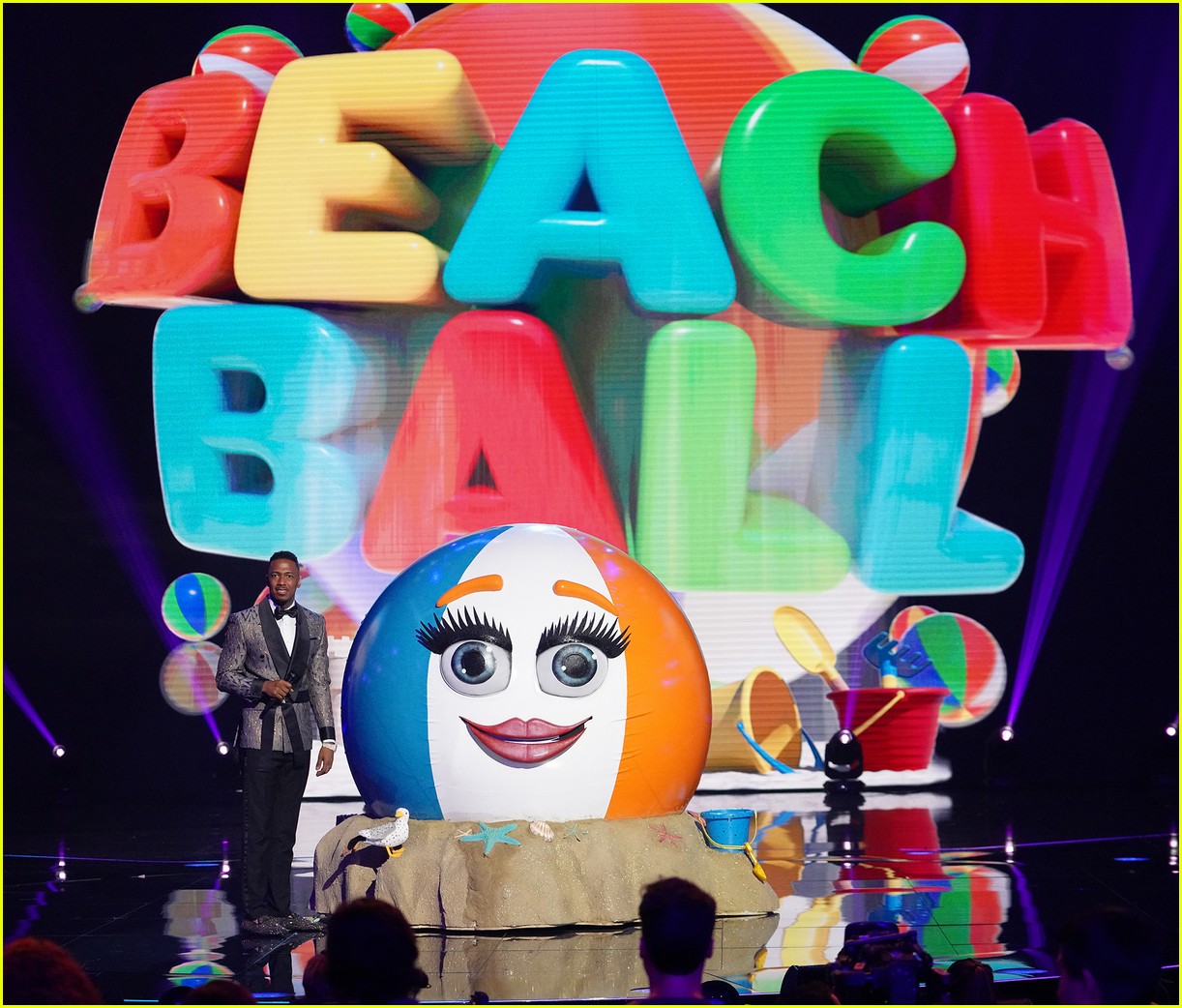 Who is Beach Ball on 'The Masked Singer' Season 6? Spoilers, Clues ...