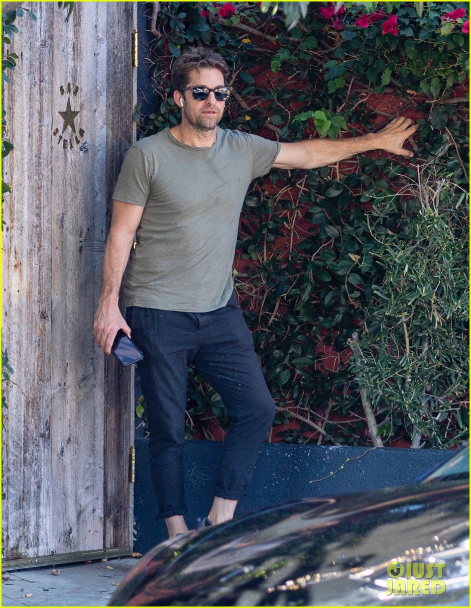 New Dad Scott Speedman Spotted Running Errands in L.A. : Photo 4658584 ...