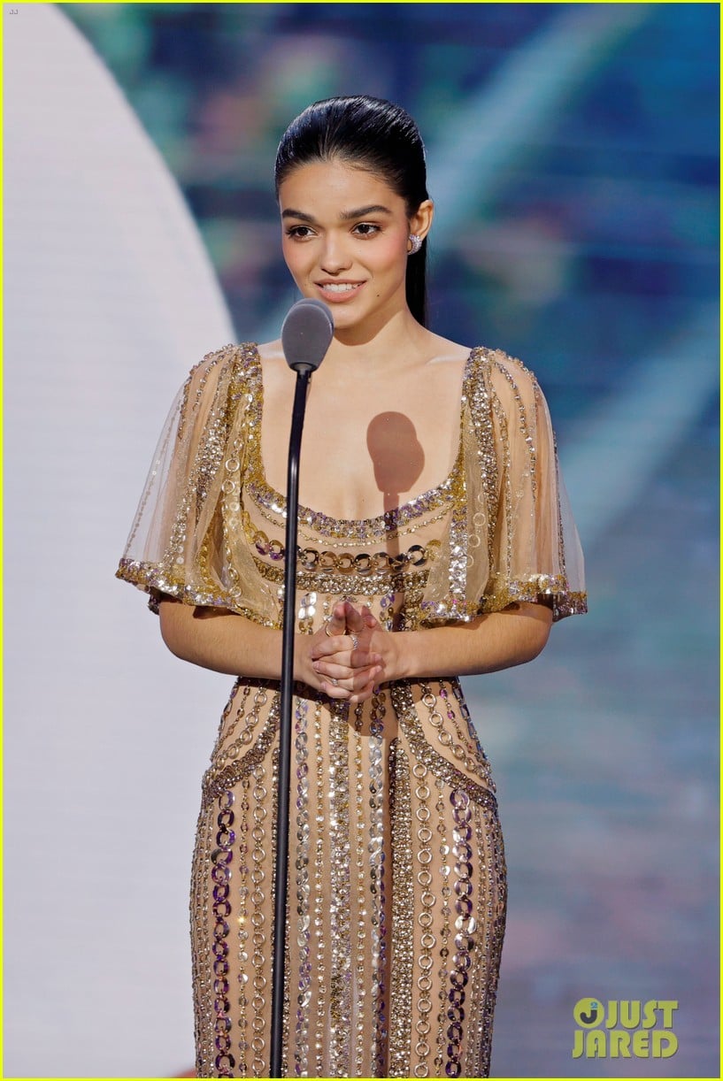 Rachel Brosnahan Joins Hugh Dancy, Christopher Meloni & More Stars at ...