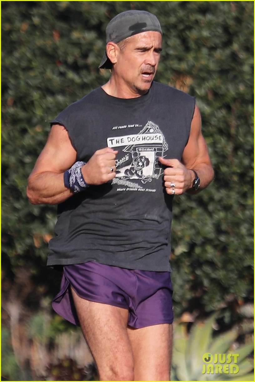 Photo: colin farrell shirtless jogging photos 41 | Photo 4673317 | Just ...