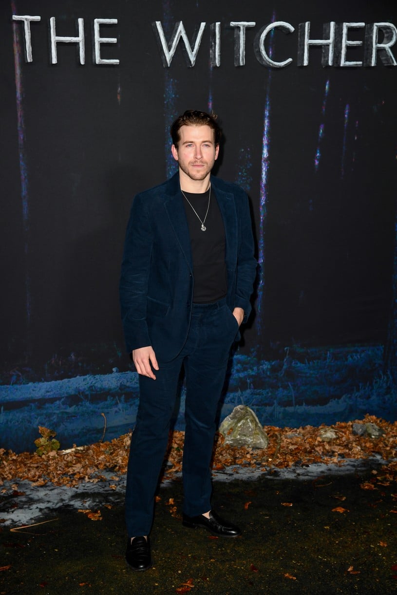 Henry Cavill Joins Almost All Of 'The Witcher' Cast For Season Two's ...