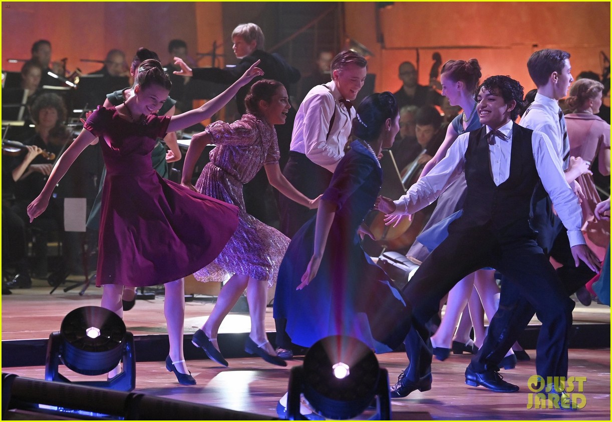 Alicia Vikander Shows Off Dance Talents While Performing with Her ...