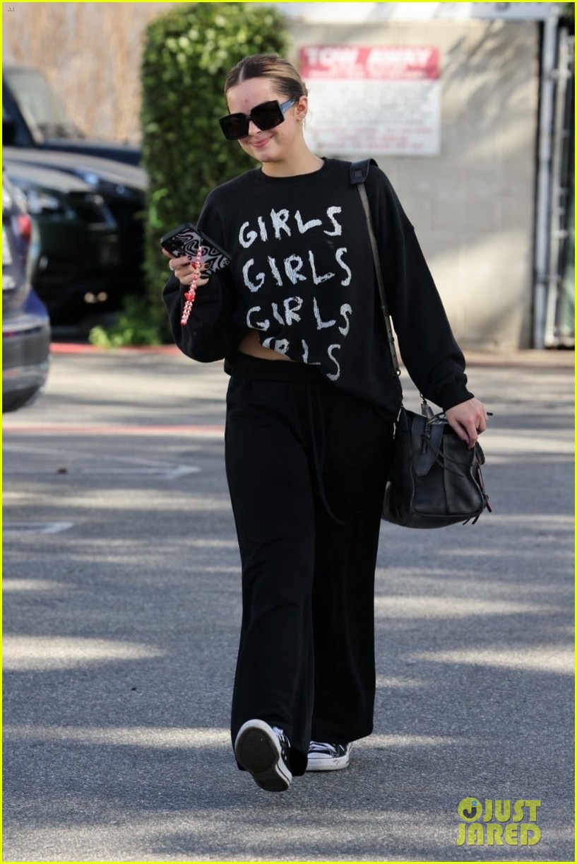 Addison Rae Gets In Workout After Night Out With Tate McRae: Photo ...