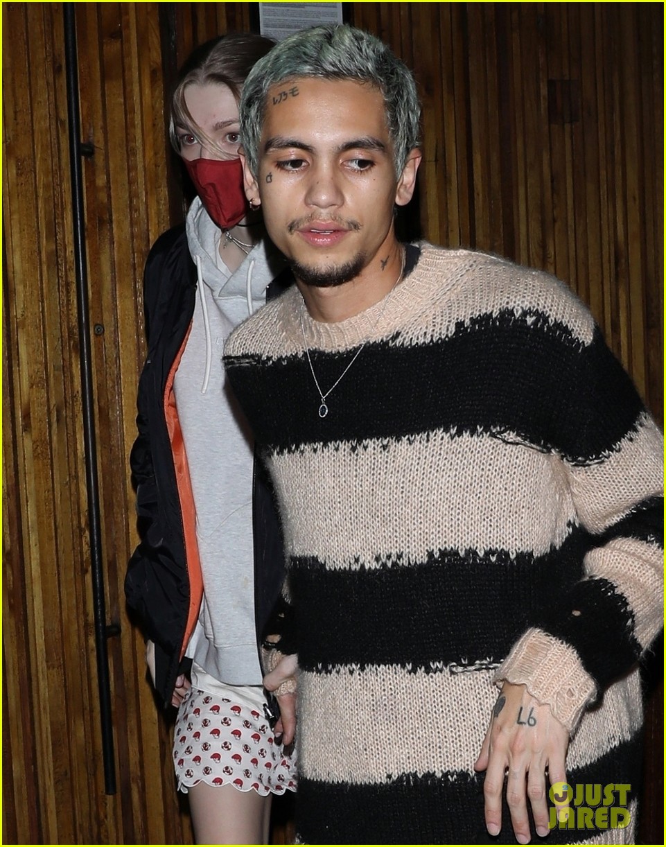 Hunter Schafer & 'Euphoria' Co-Star Dominic Fike Hold Hands During ...