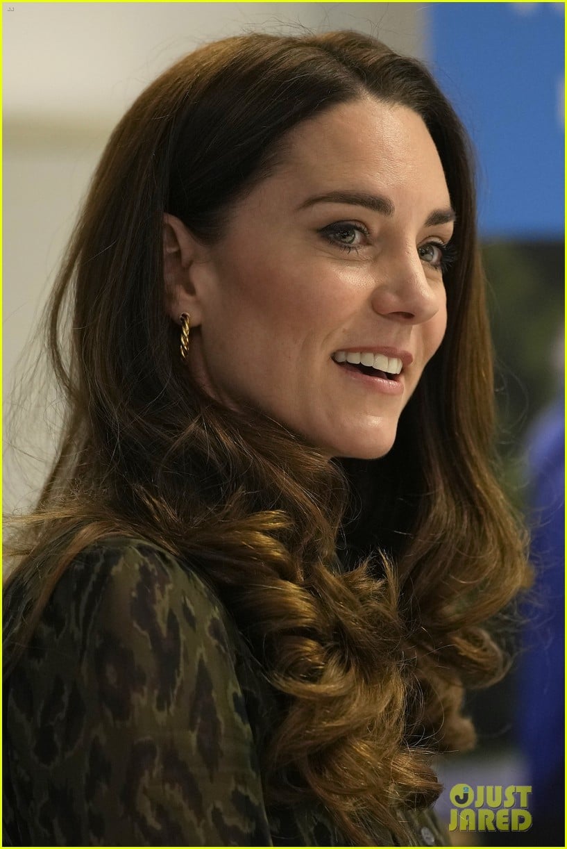 Duchess Kate Middleton Thanks Shout Workers for All Their Efforts ...