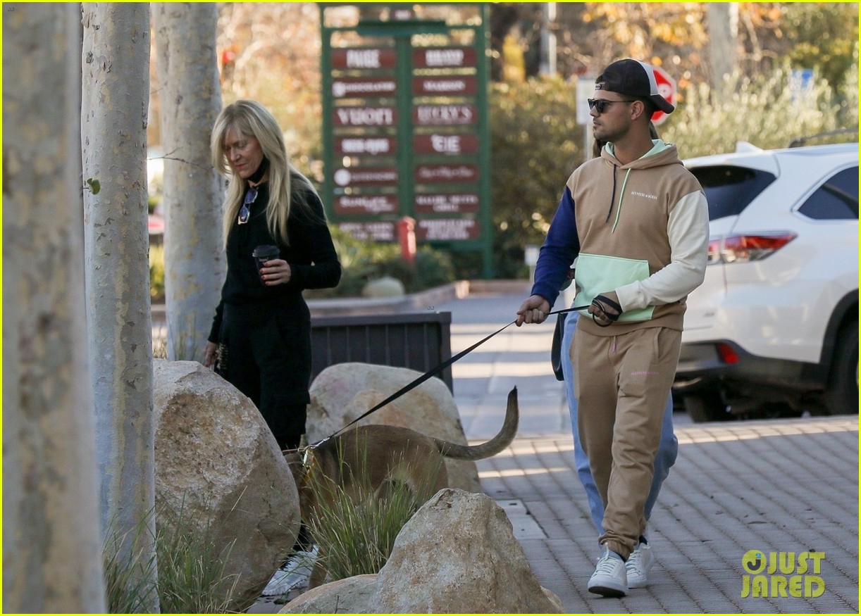 Taylor Lautner & Fiancee Tay Dome Enjoy an Afternoon Out in Malibu ...