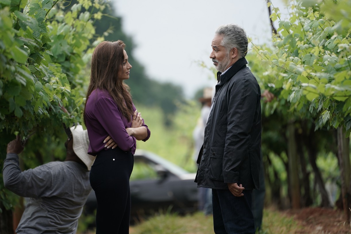 'Promised Land' Premieres on ABC Tonight - Meet The Full Cast Now ...