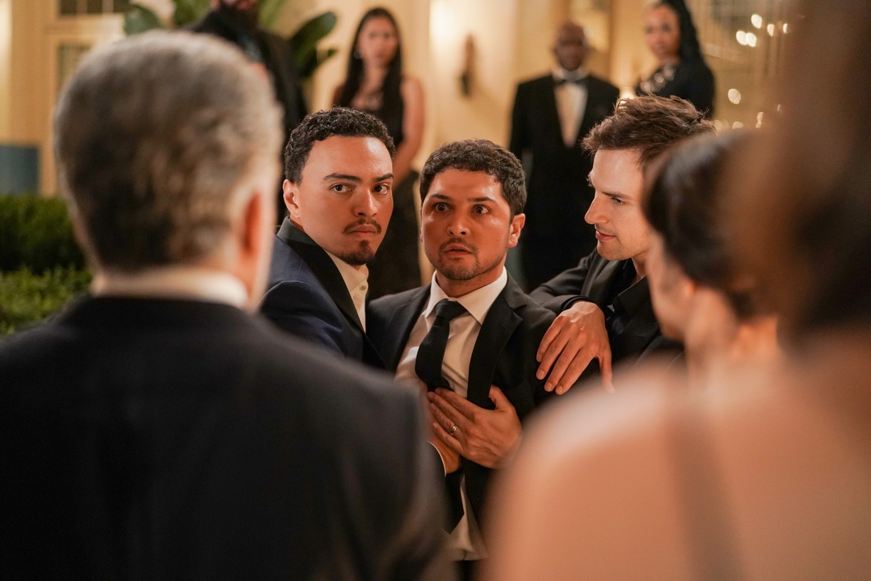 'Promised Land' Premieres on ABC Tonight - Meet The Full Cast Now ...