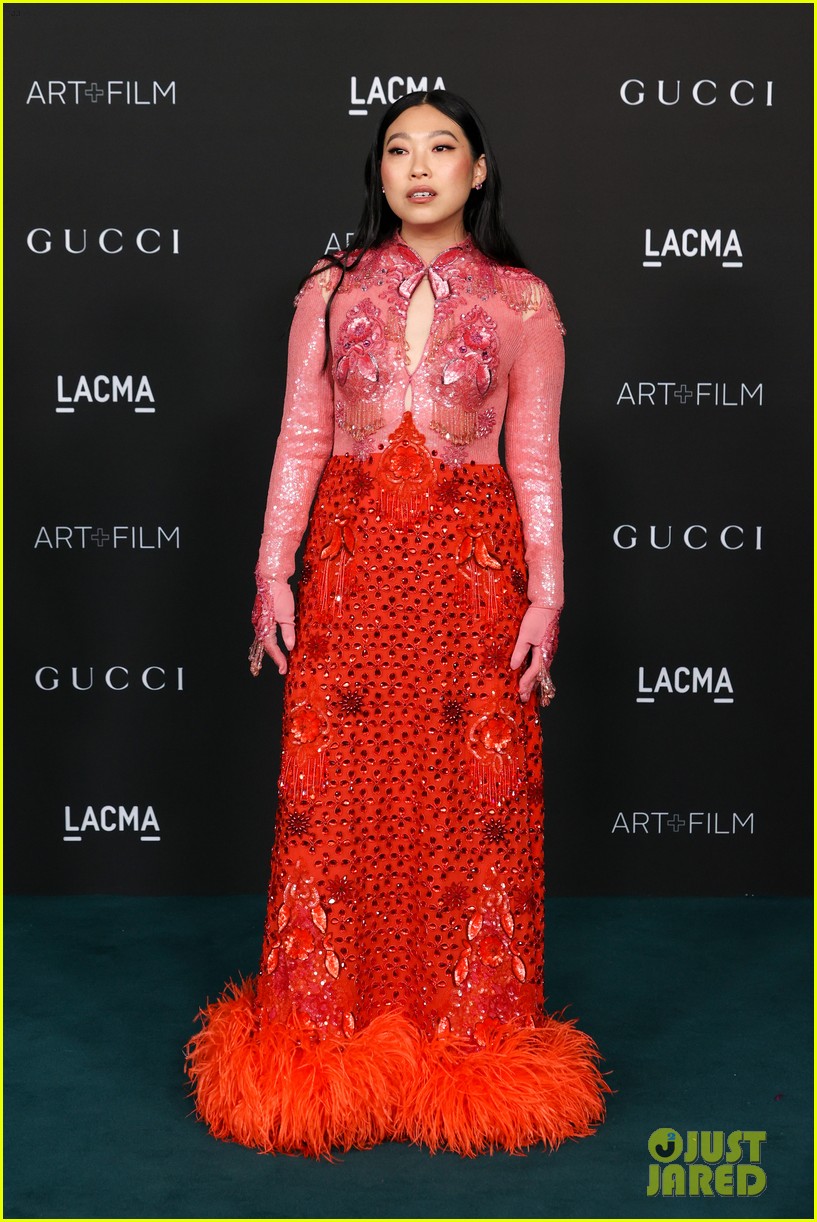 Awkwafina Addresses Controversy Surrounding Her 'Blaccent,' Announces ...