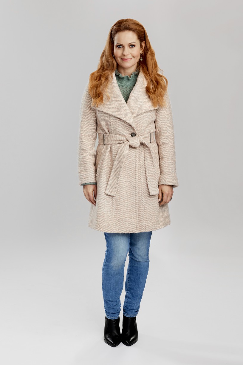 Candace Cameron Bure's Real Life Daughter Natasha Bure Stars As Young ...