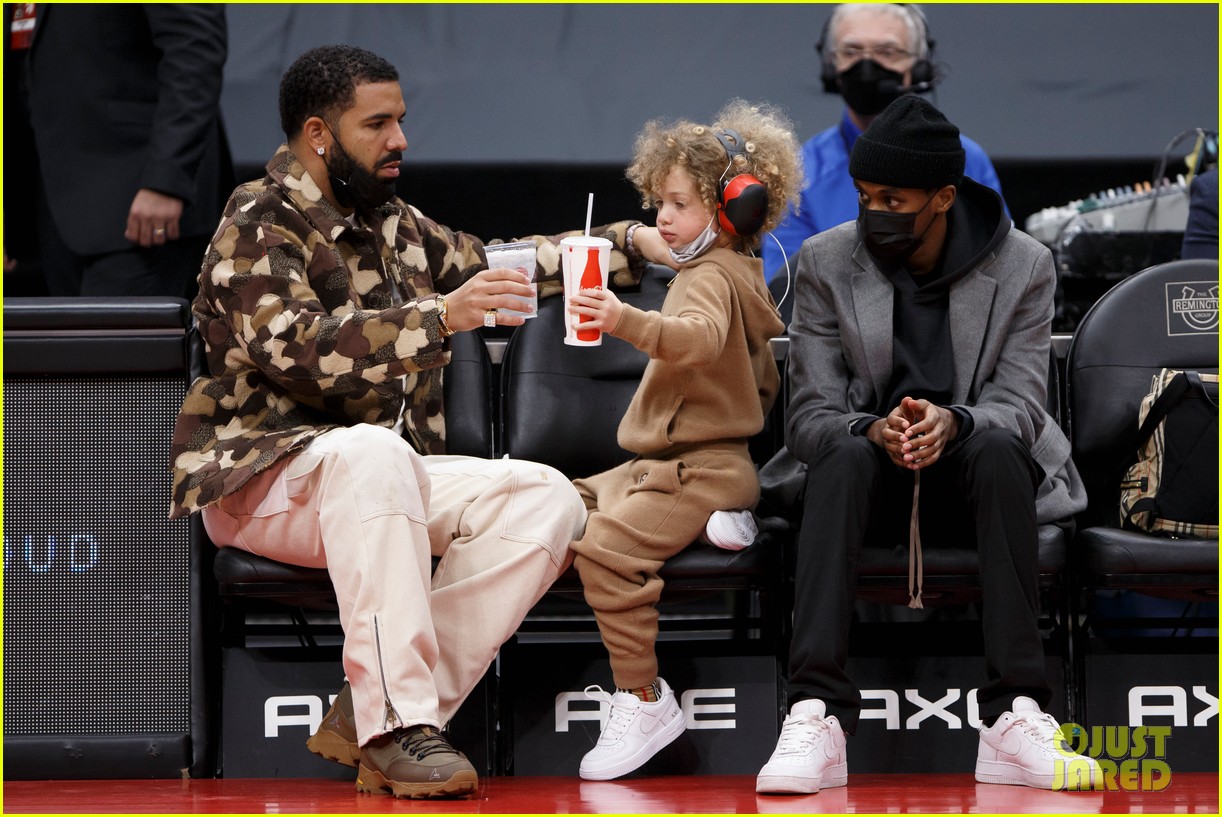 Drake & His Son Adonis Sit Courtside at the Raptors vs. Bulls NBA Game ...