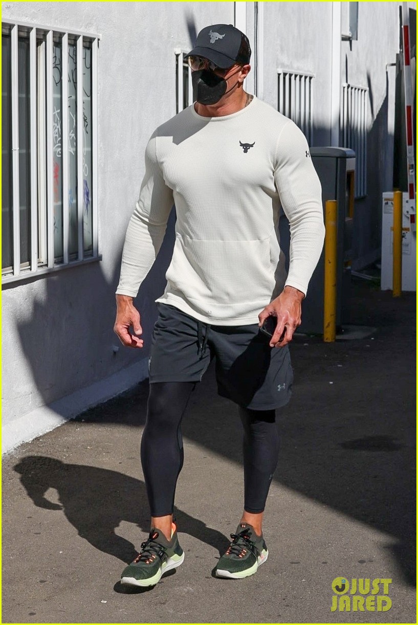 Dwayne Johnson Wears Tight Tee at Dance Studio Ahead of Super Bowl ...
