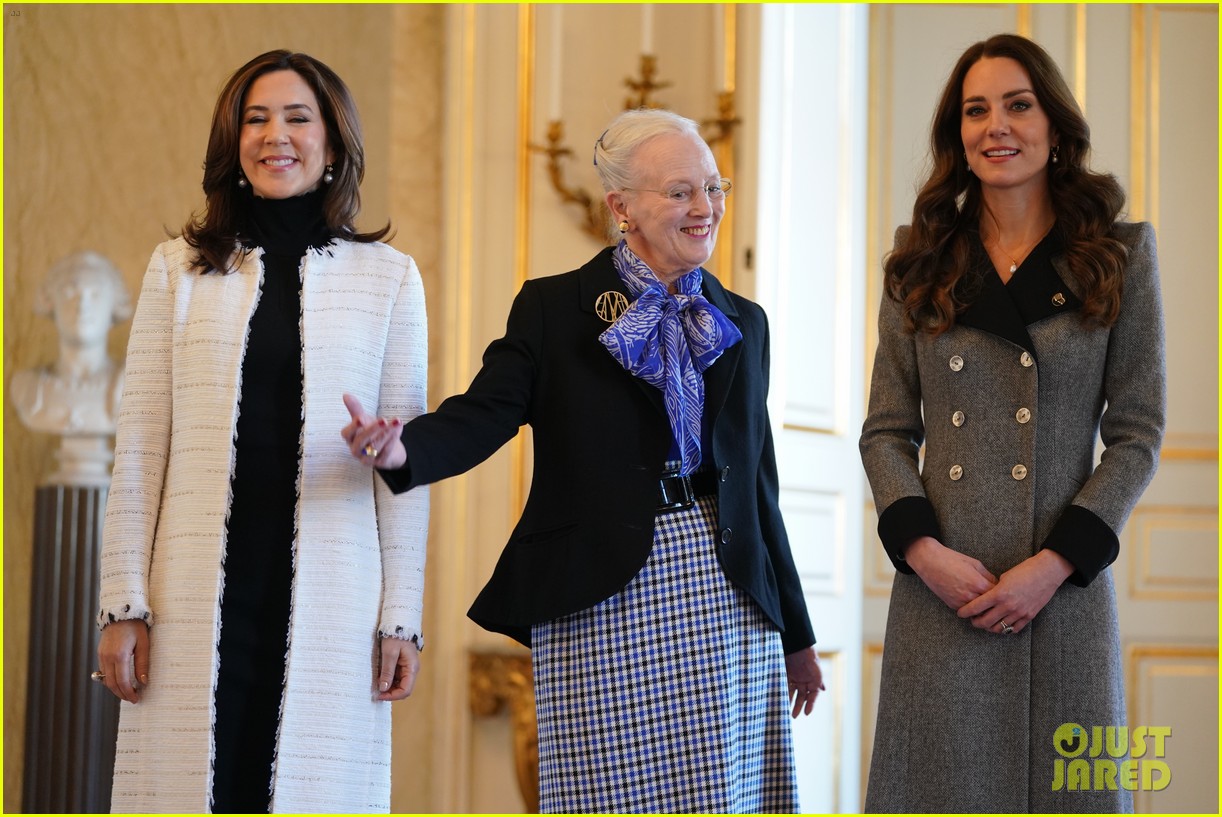 Catherine, Duchess of Cambridge & Crown Princess Mary of Denmark Meet ...