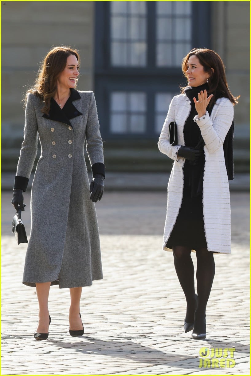 Catherine, Duchess of Cambridge & Crown Princess Mary of Denmark Meet ...