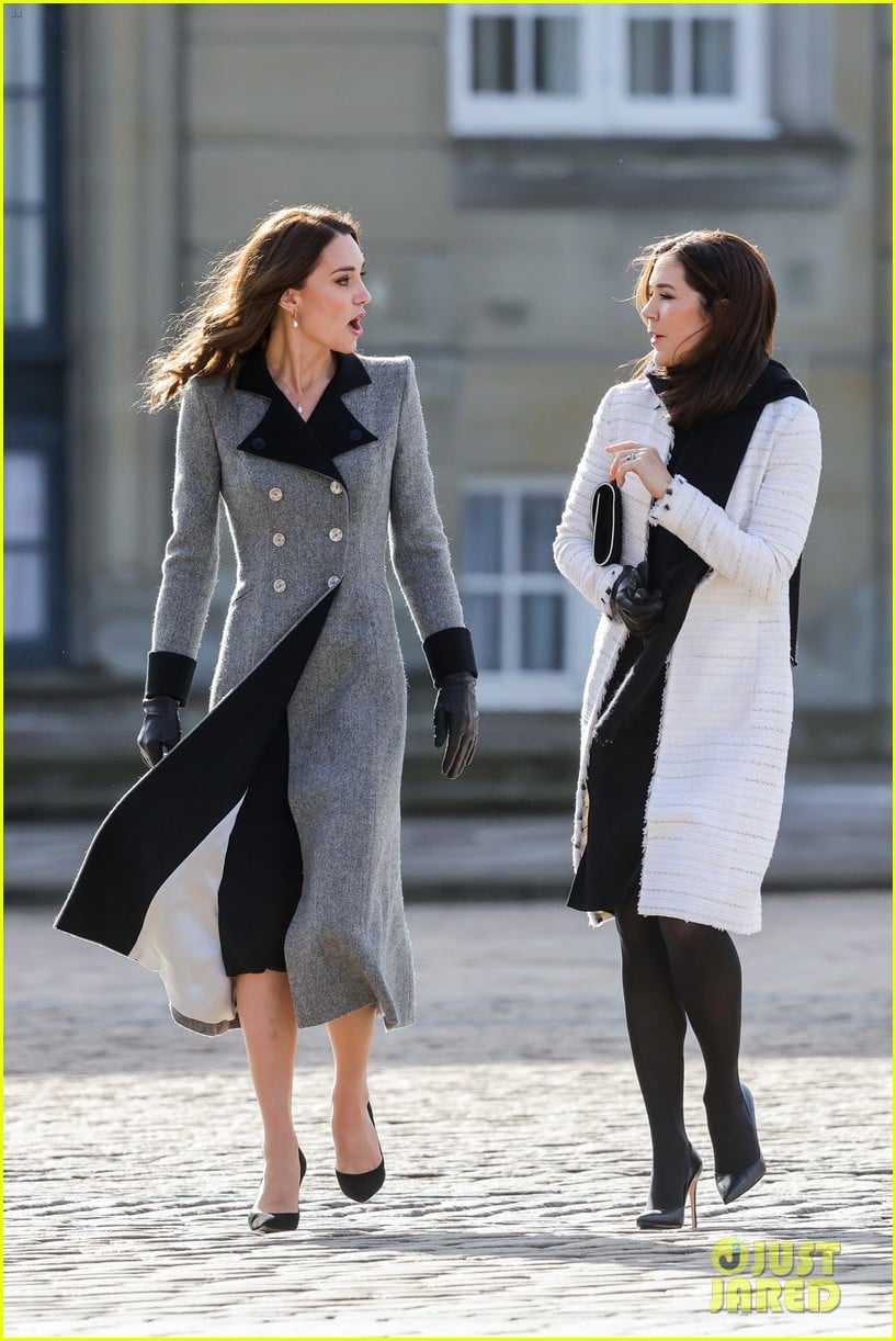 Catherine, Duchess of Cambridge & Crown Princess Mary of Denmark Meet ...