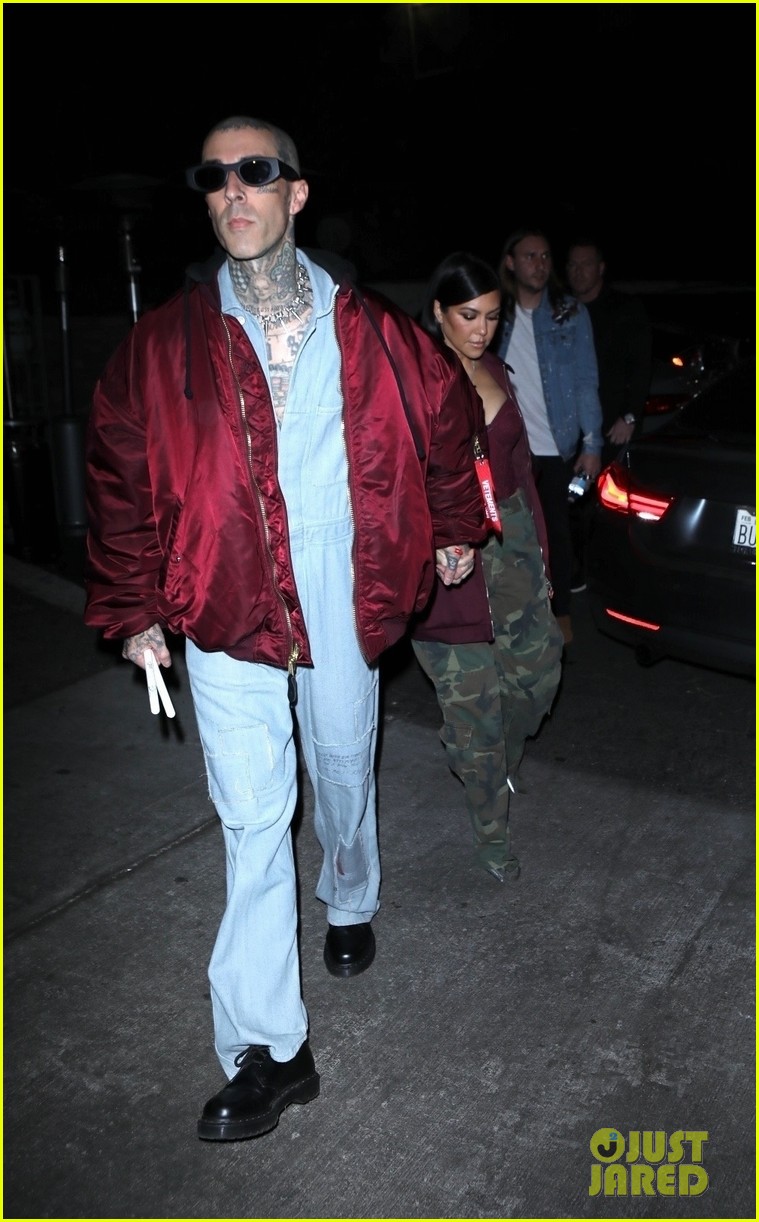 Kourtney Kardashian & Travis Barker Hold Hands While Heading to His Son ...