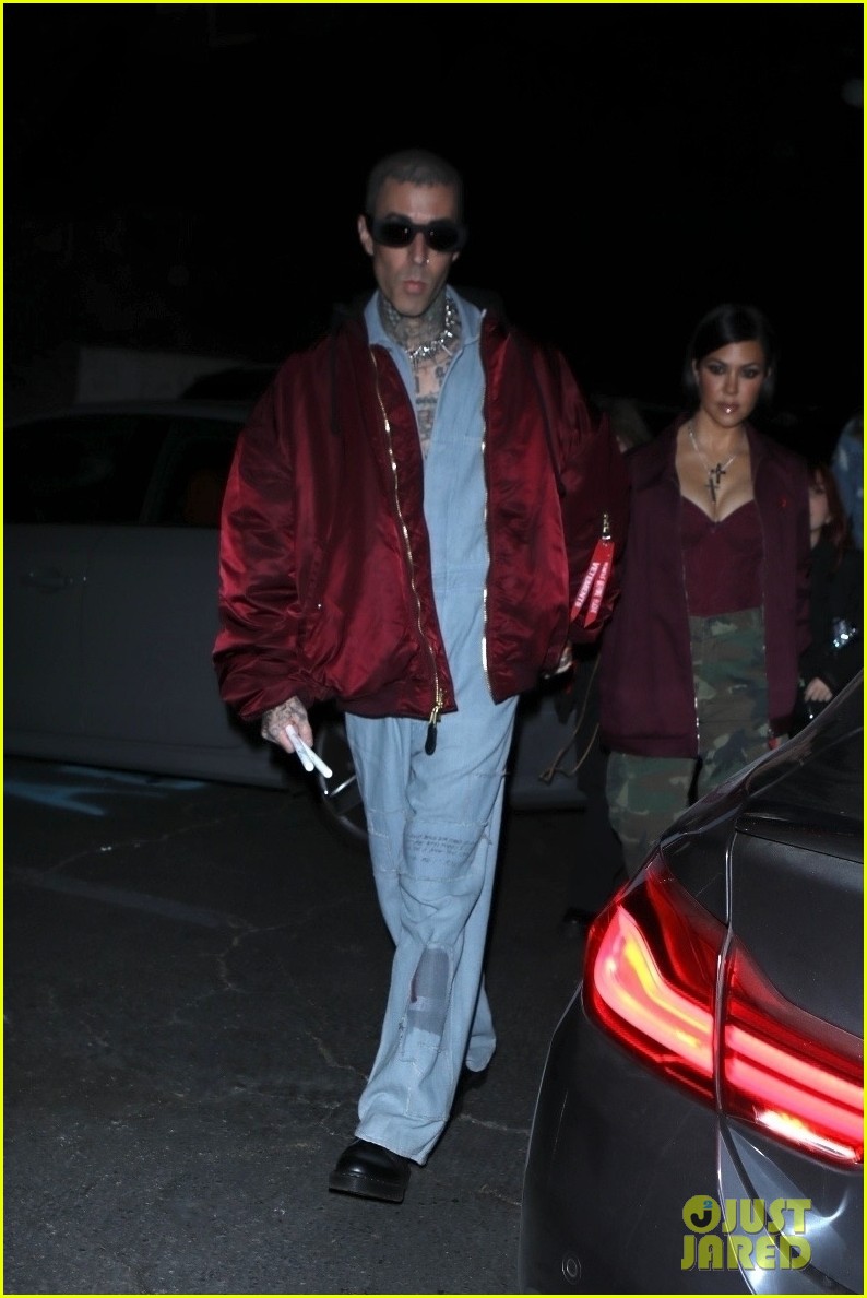 Kourtney Kardashian & Travis Barker Hold Hands While Heading to His Son ...