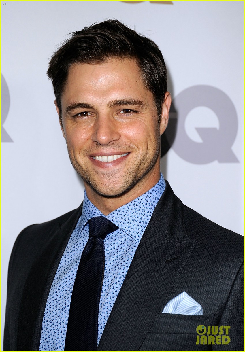 Sam Page Welcomes 'Robo Dog' to His Family After Kia Commercial Airs at ...