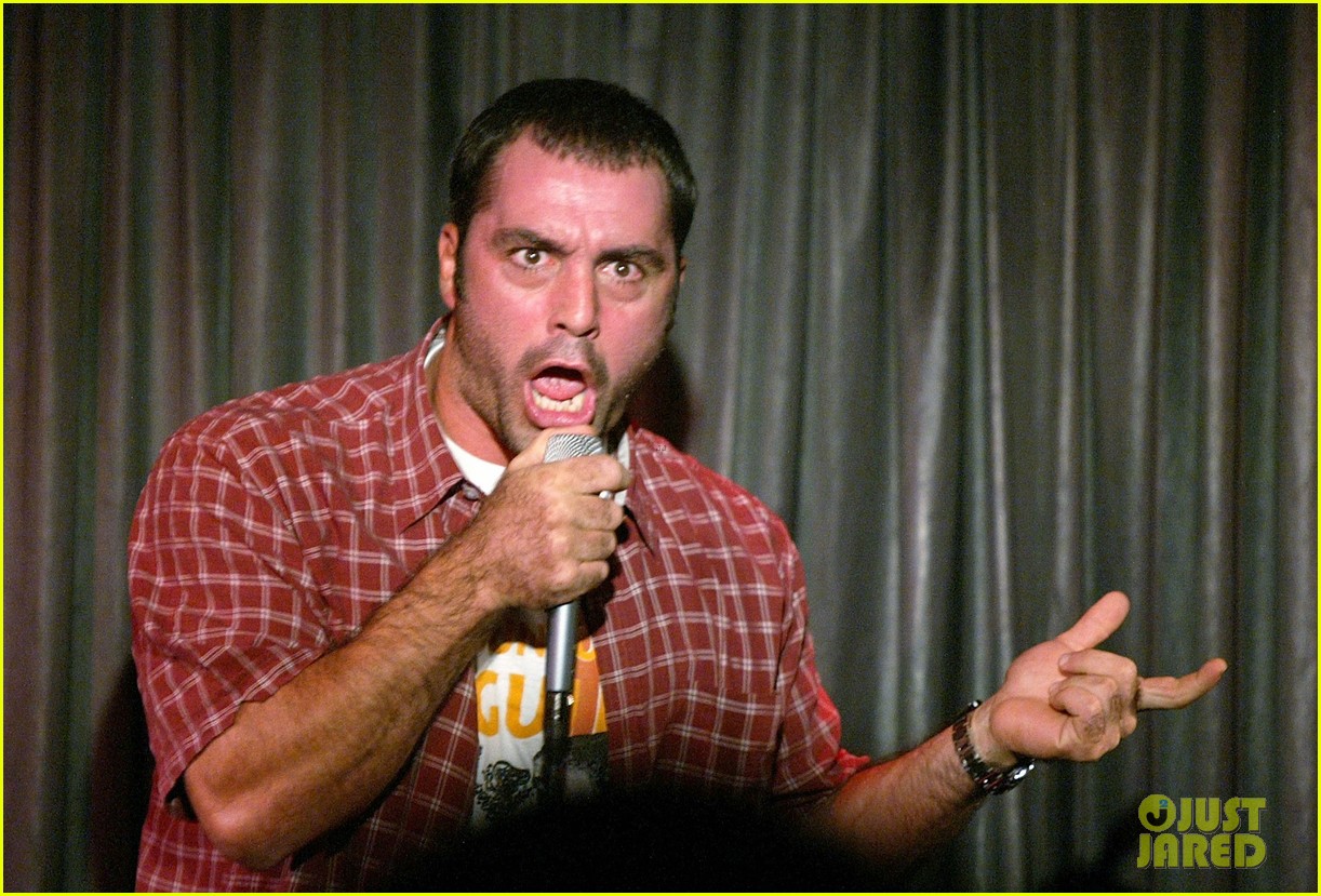 Joe Rogan's Salary from Spotify Is Reportedly Way More Than $100 ...