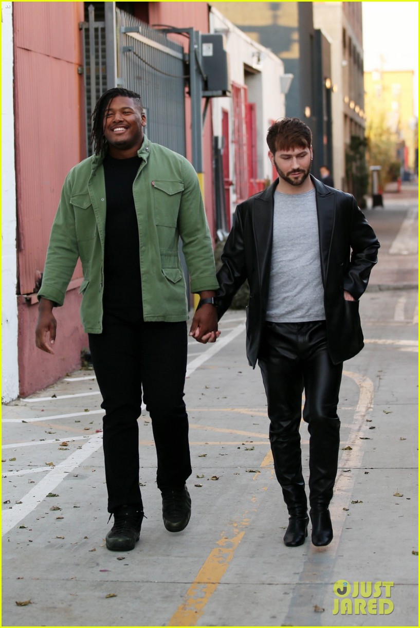 Photo: ryan russell corey obrien valentines day kiss 12 | Photo 4706229 ...