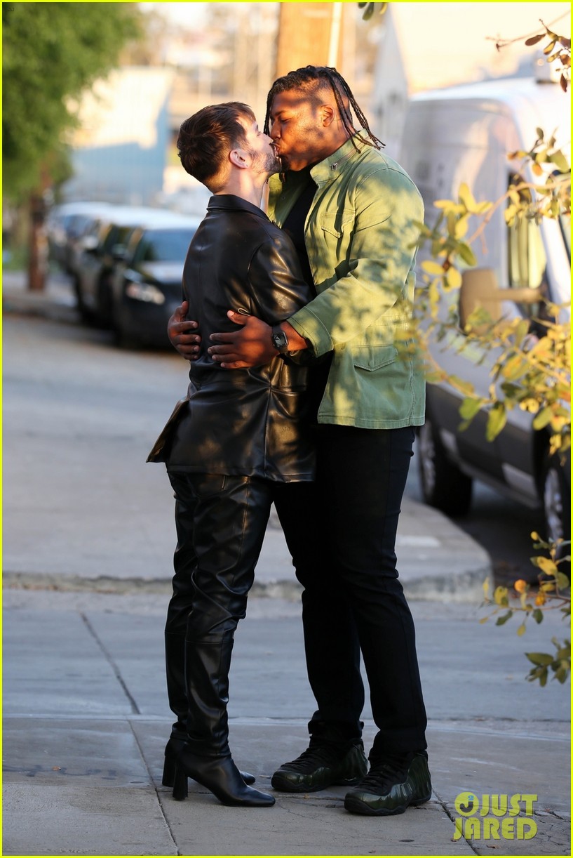 NFL's Ryan Russell Shares Valentine's Day Kiss with Boyfriend Corey O ...